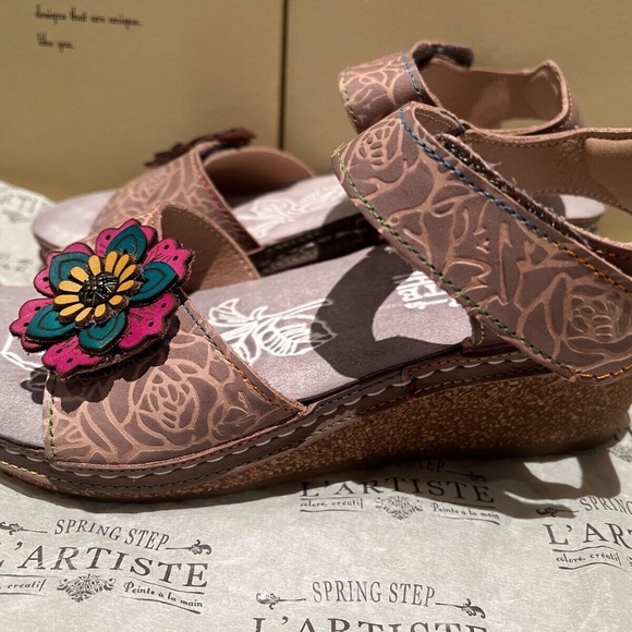 Spring Step | Shoes | New Lartiste By Spring Step Leather Wedge Sandals ...